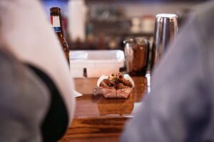 Legends Bar & Grill – Local Food & Drinks